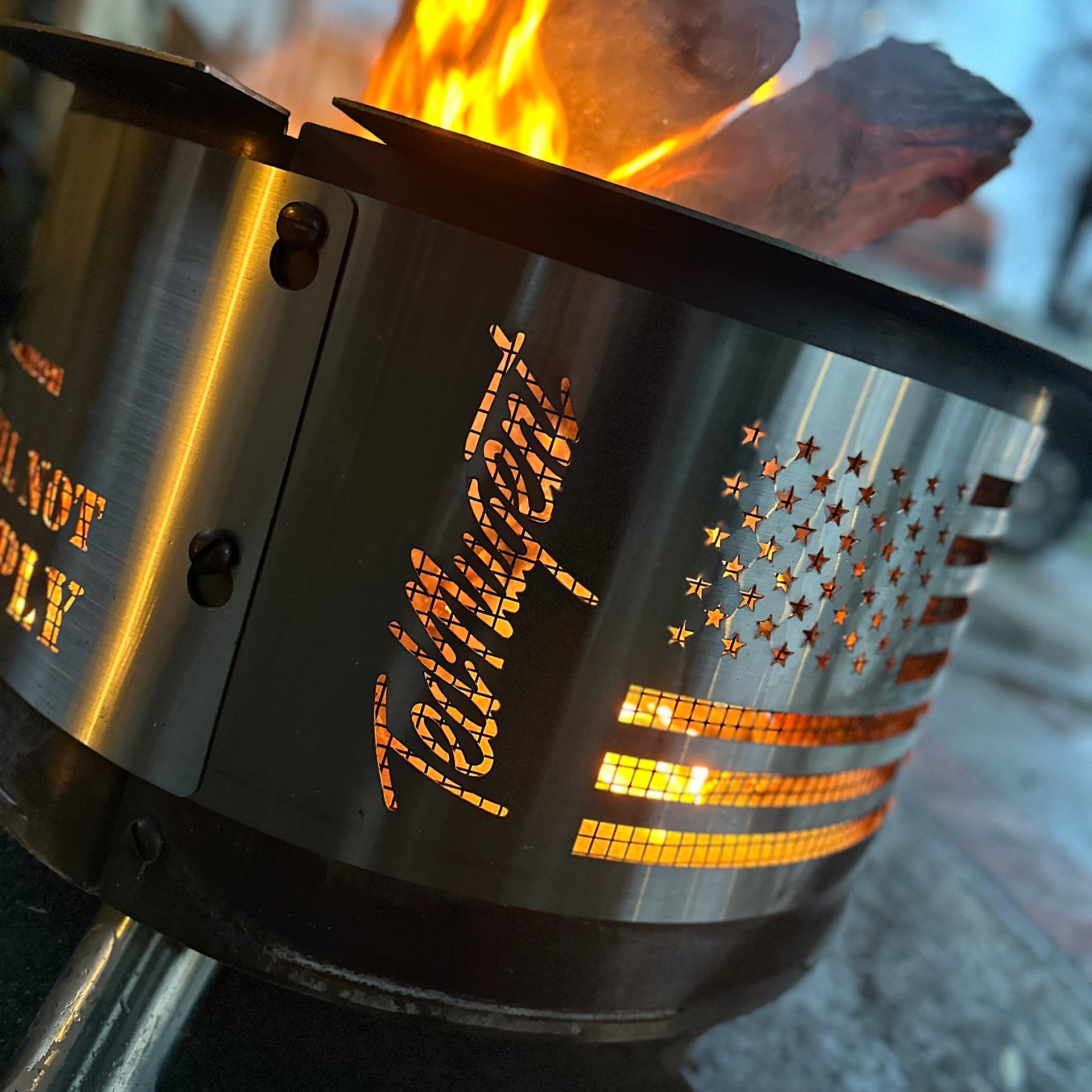 The Ted Nugent 24" Fire Pit - Special Edition Merchandise – MYFIRESIDE